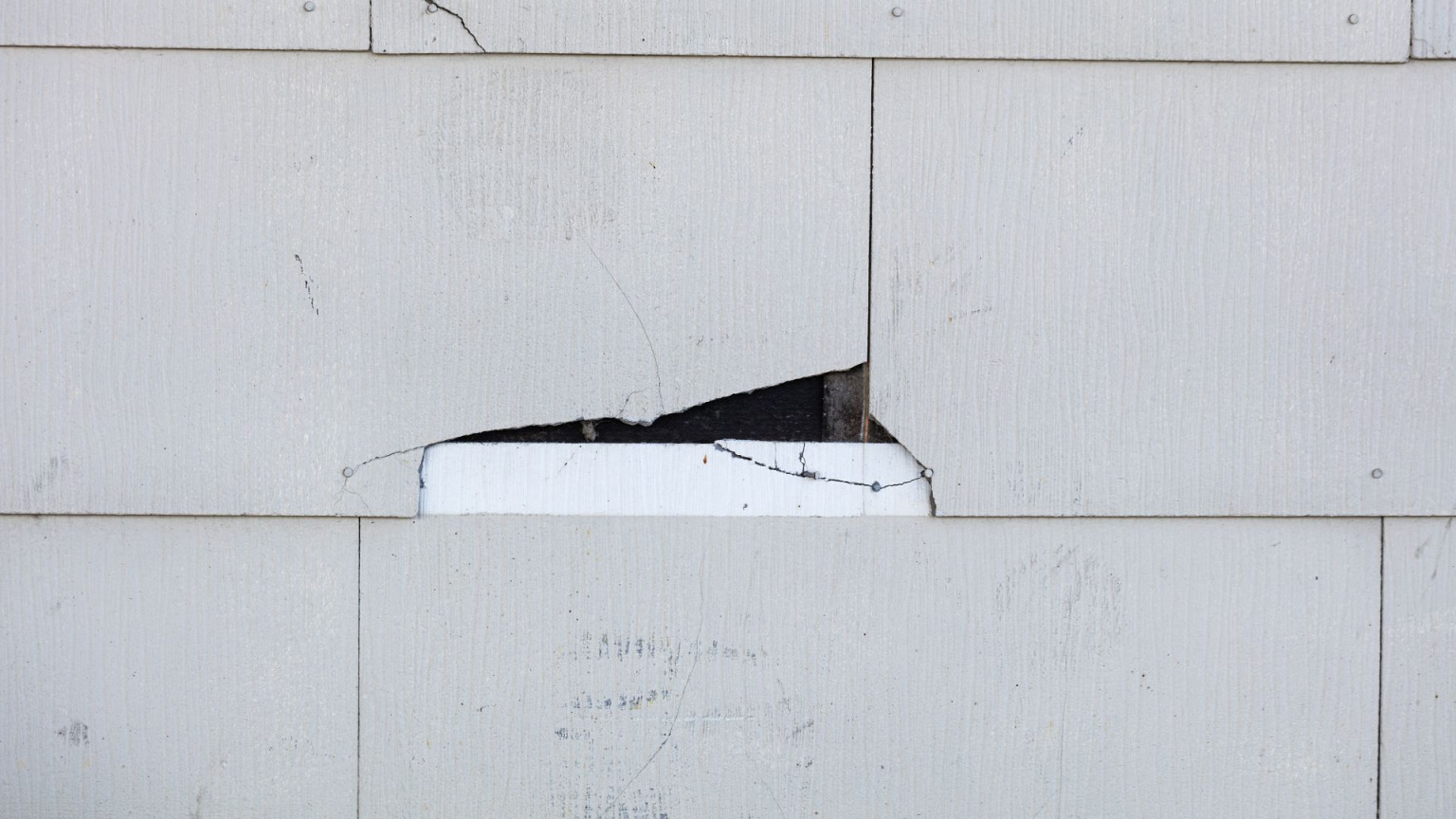 How to Identify Asbestos Siding on Your Home - Porter Family Exteriors